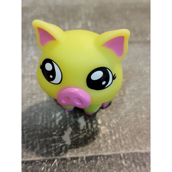 Blip | Holiday | Blipllc Greenpink Cute Pig Farm Animal Toy Figure ...